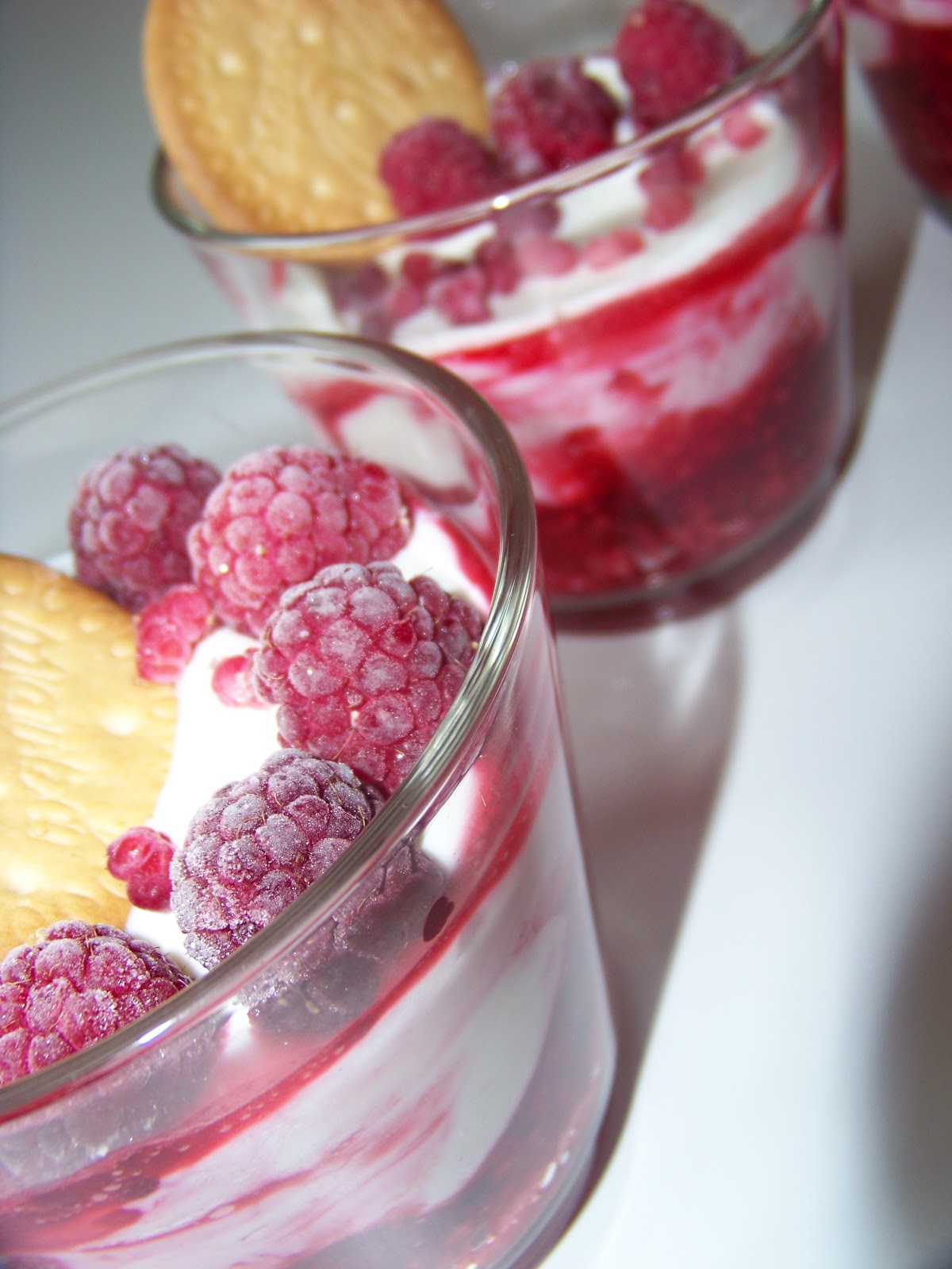 Verrine framboise fromage blanc aromatisé au litchi