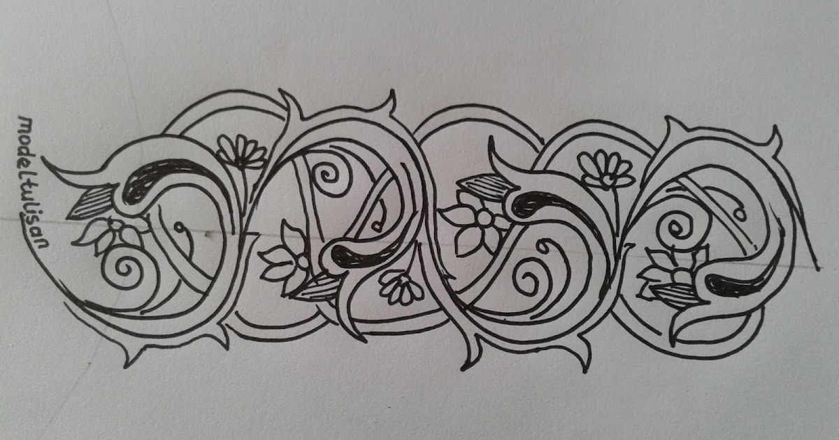 Model Tulisan: Motif batik sederhana