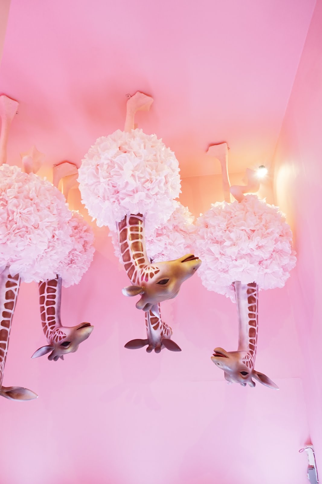 [Art]: Haluu World - Stevie Wong