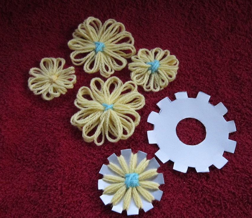 13 Active: Fleurs de laine