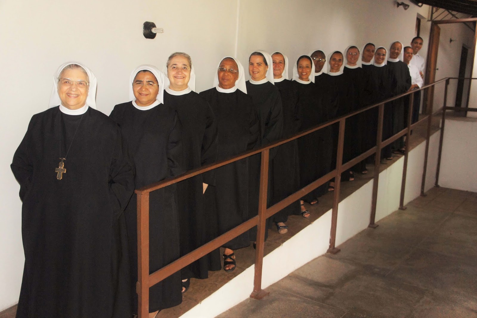 Dimensão da Escrita: ABADES E ABADESSAS DO MONAQUISMO