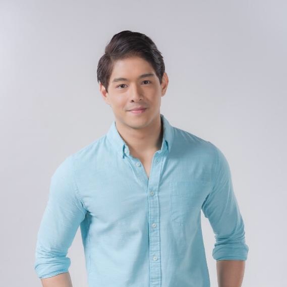 WHILE 'MAGKAAGAW IS RESTING, JERIC GONZALES ENTERTAINS HIS FANS WITH ...