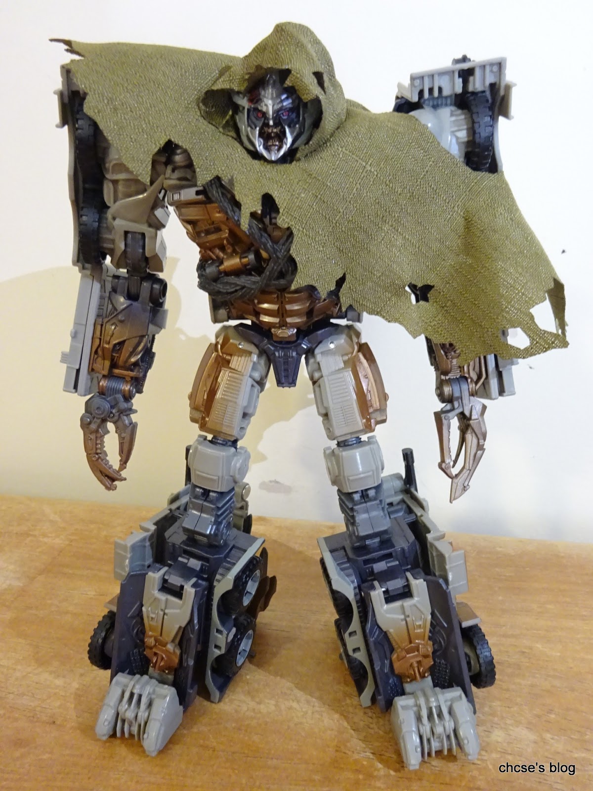 ChCse's blog: Toy Review: Transformers Generations Studio Series ...