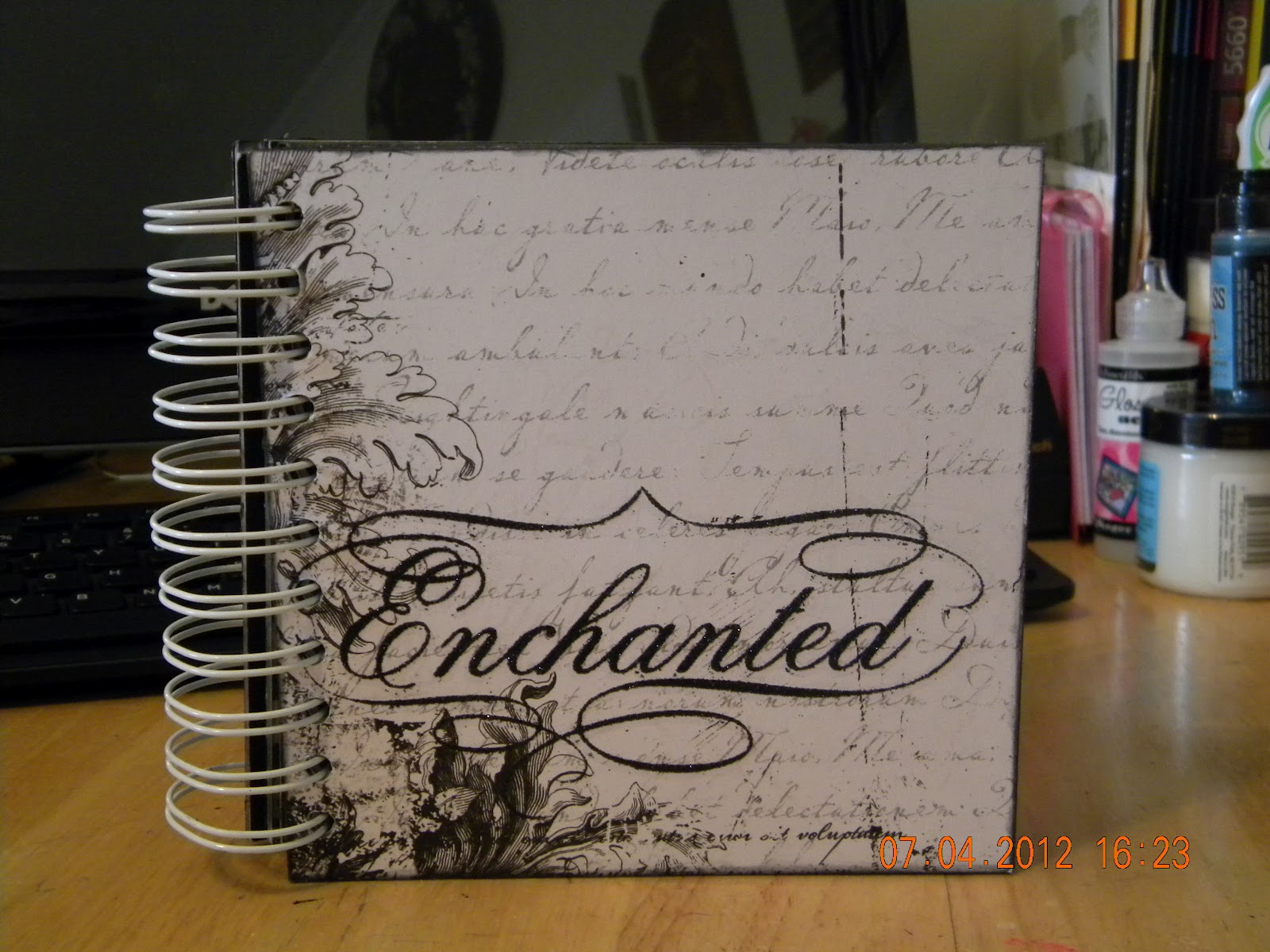 Berry Best Designs: Wedding Memories Album