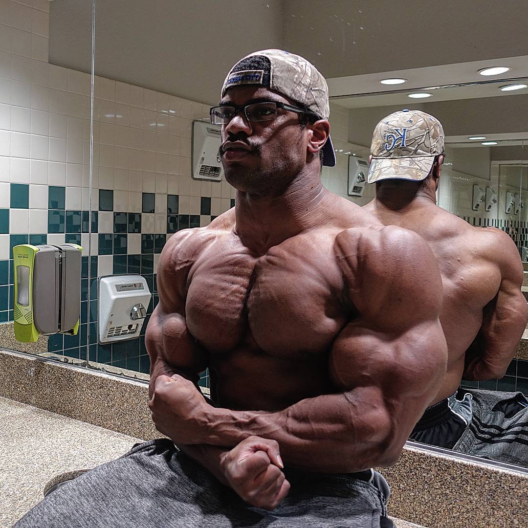 Donte Franklin Is All Naturel