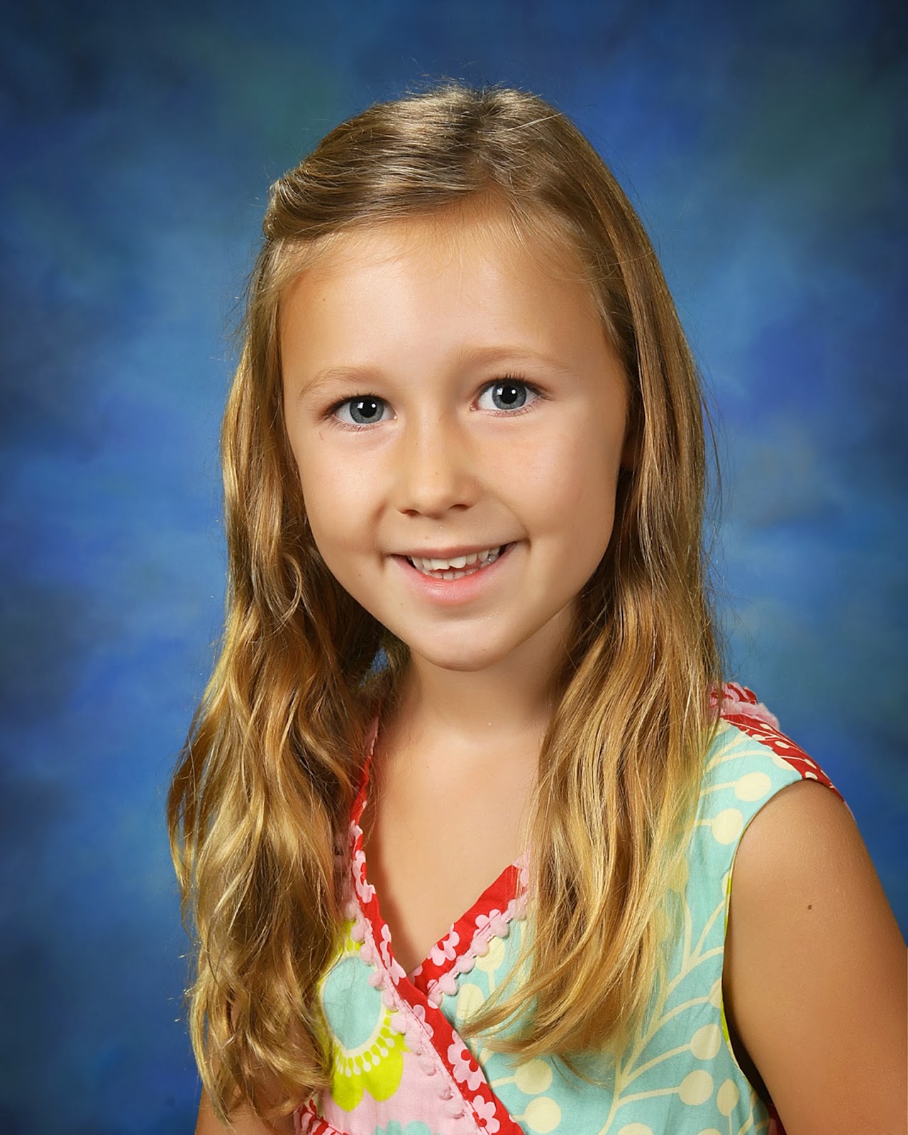 The Lee Family: Sofia's First Grade Pictures