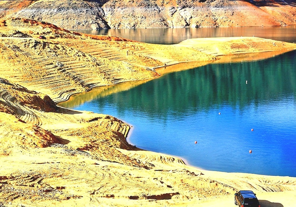 Shasta Dam - Lake Shasta Water Level
