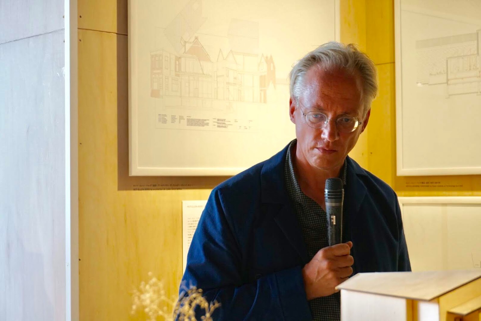 野良犬のケンチク彷徨記: 「アーキテクテン・デ・ヴィルダー・ヴィンク・タユー展」内覧会