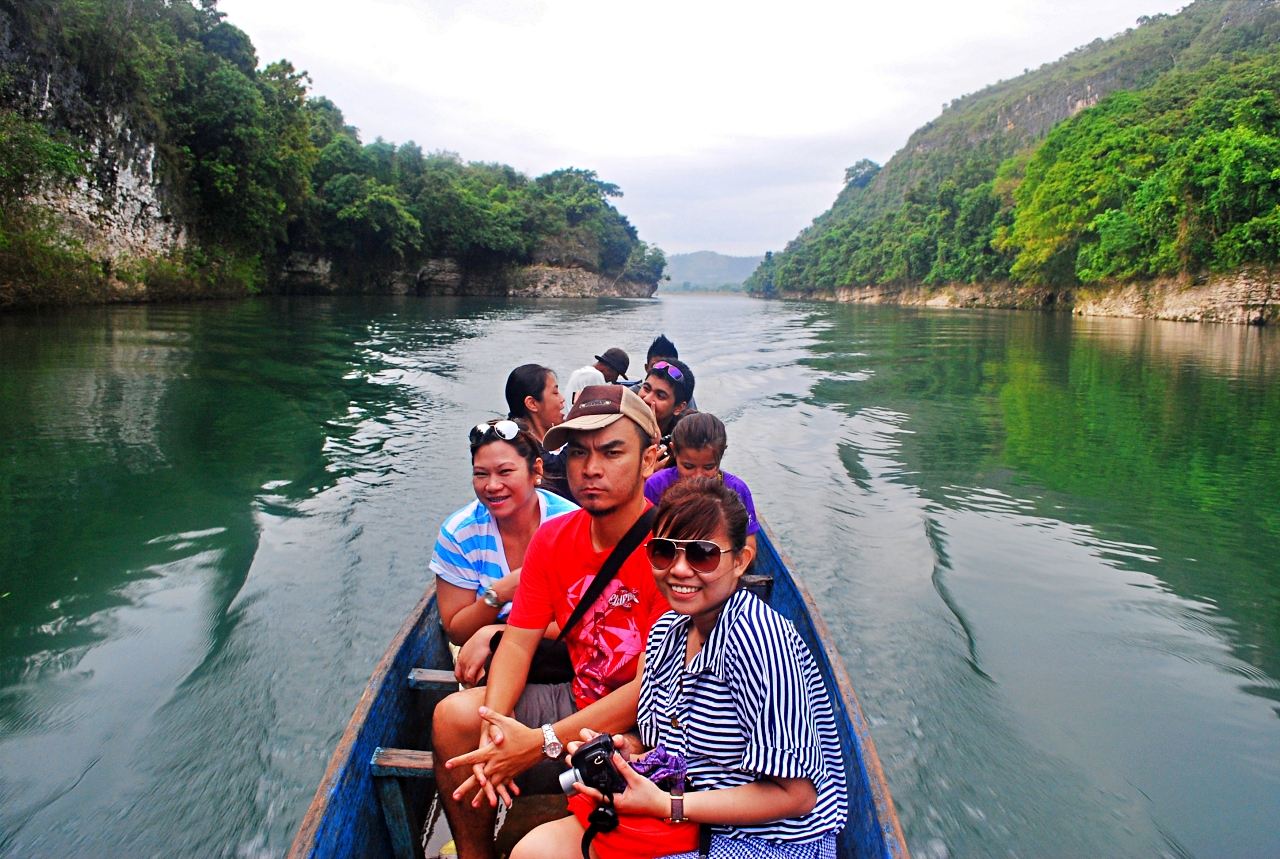 Circadian Bat Flights Over Pinacanauan River | Cagayan - Nomadic ...