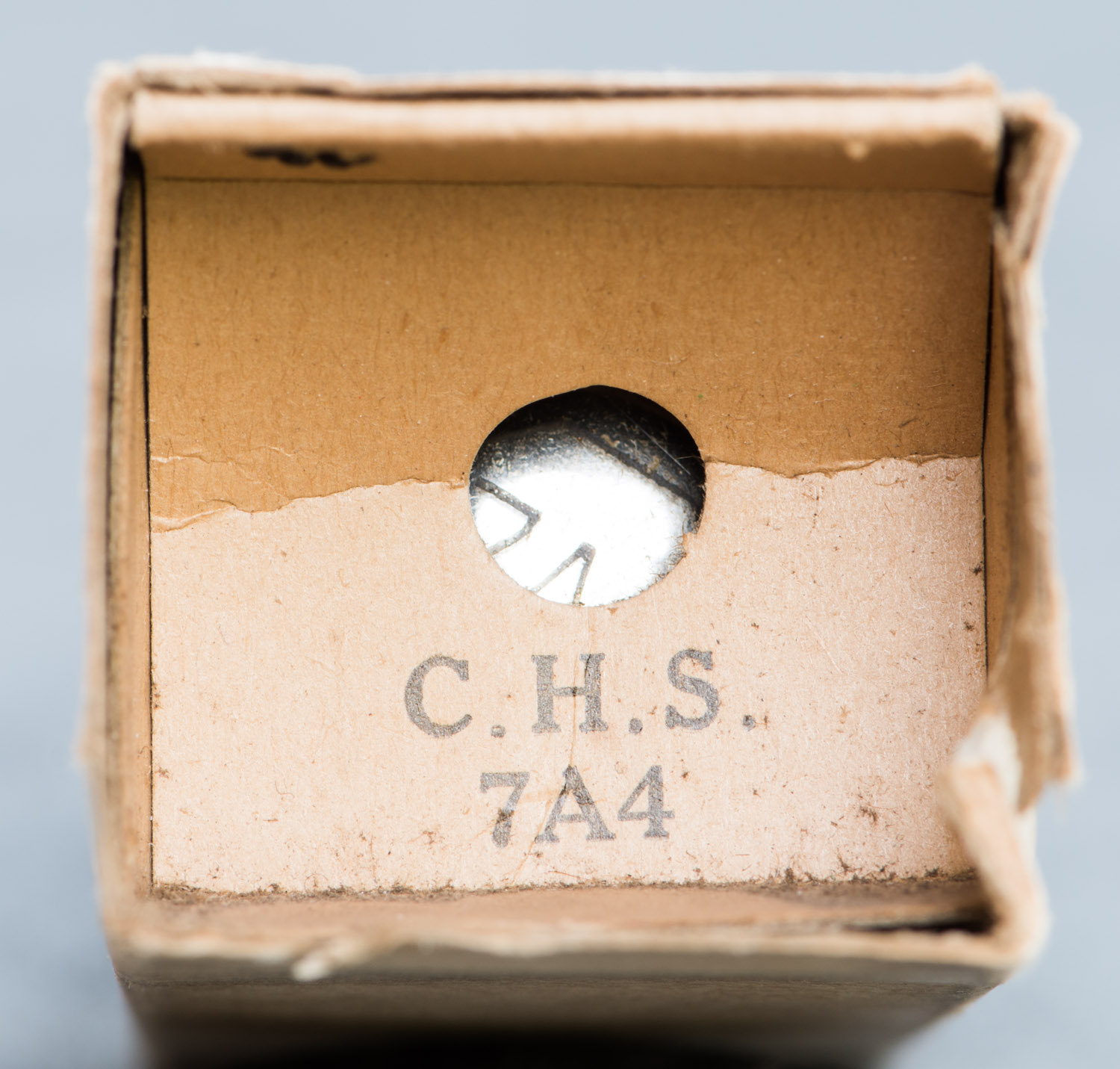 VinylSavor: Tube of the Month : The 7A4