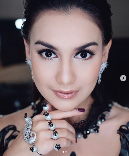 IRISH BELLA BIODATA LENGKAP - Syarat dan info