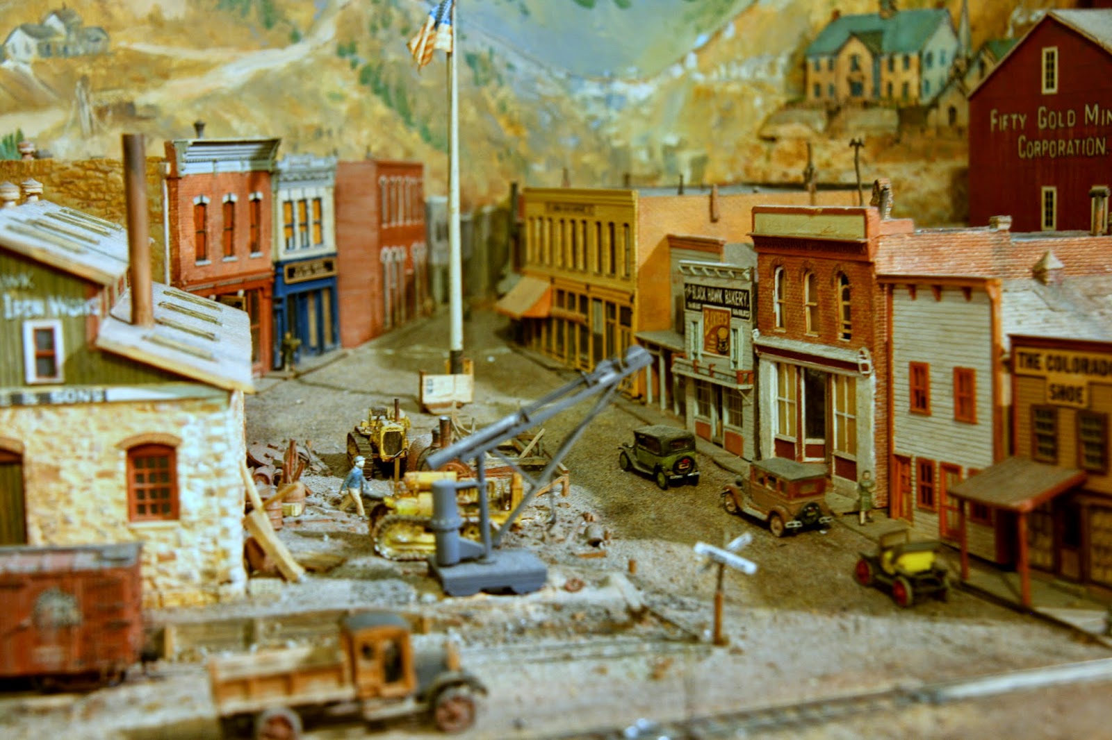 Bob's OnTheRoad Blog: Ubion Central and Northern HoN3 Model Railroad