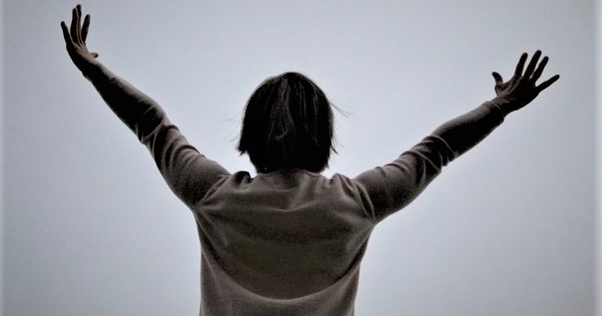 Andrea Jones Consulting: Five Ways to Quickly Uplift Your Mood at Your Desk