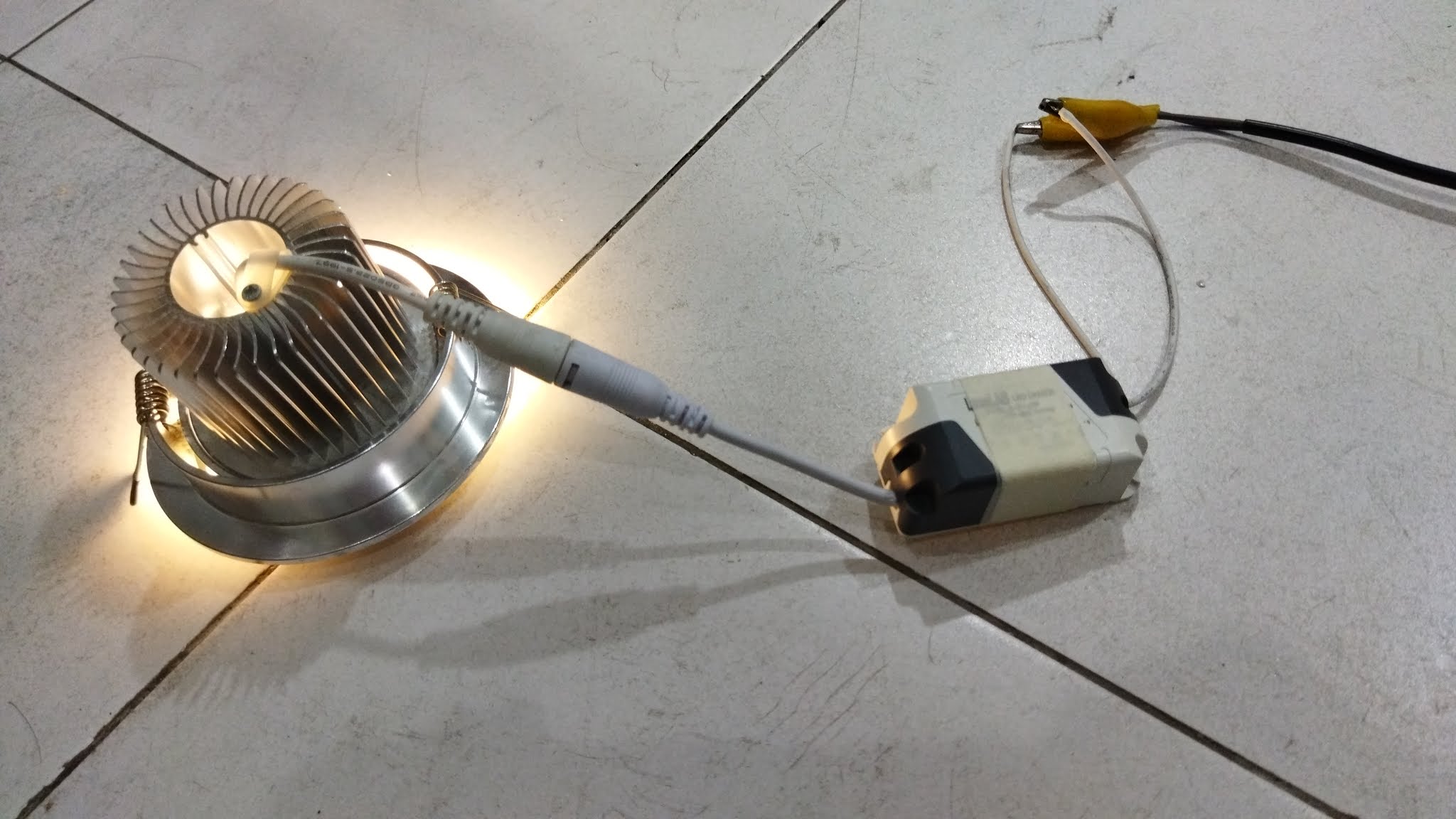 Life Begins at Forty: LuxeLAB LED driver repair