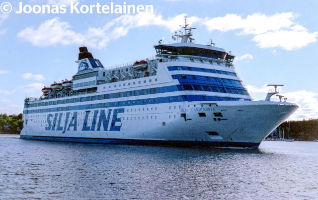 Merellä @ www.valkeatlaivat.net : Siljan Turun laivat - m/s Silja ...