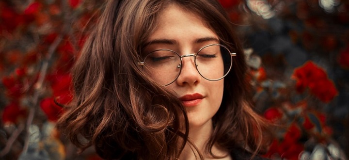 Review Keunggulan Produk Optik SATURDAYS