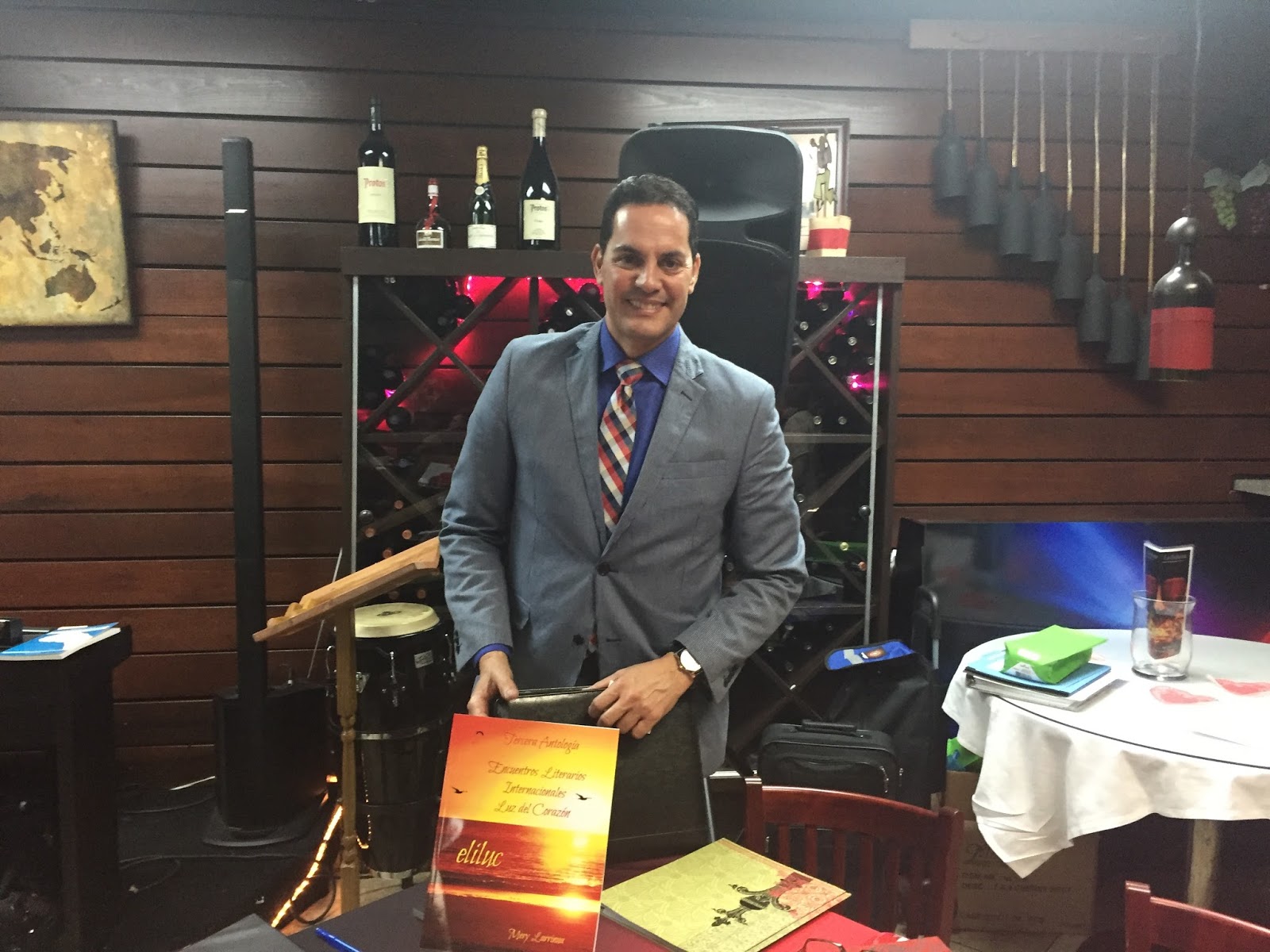 Luz del Corazón-ELILUC: PRESENTADOR DEL EVENTO EL LOCUTOR CUBANO RAY ...