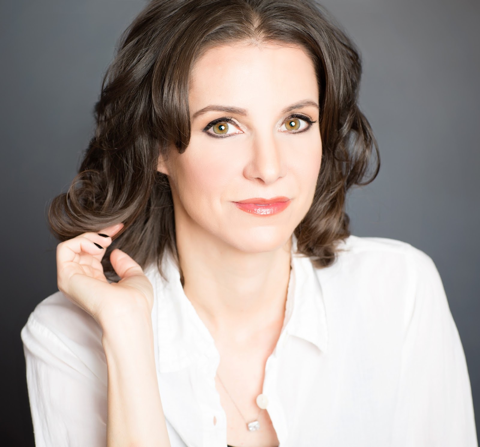 Chick Lit Central: Jamie Brenner's finest hour...plus a book giveaway