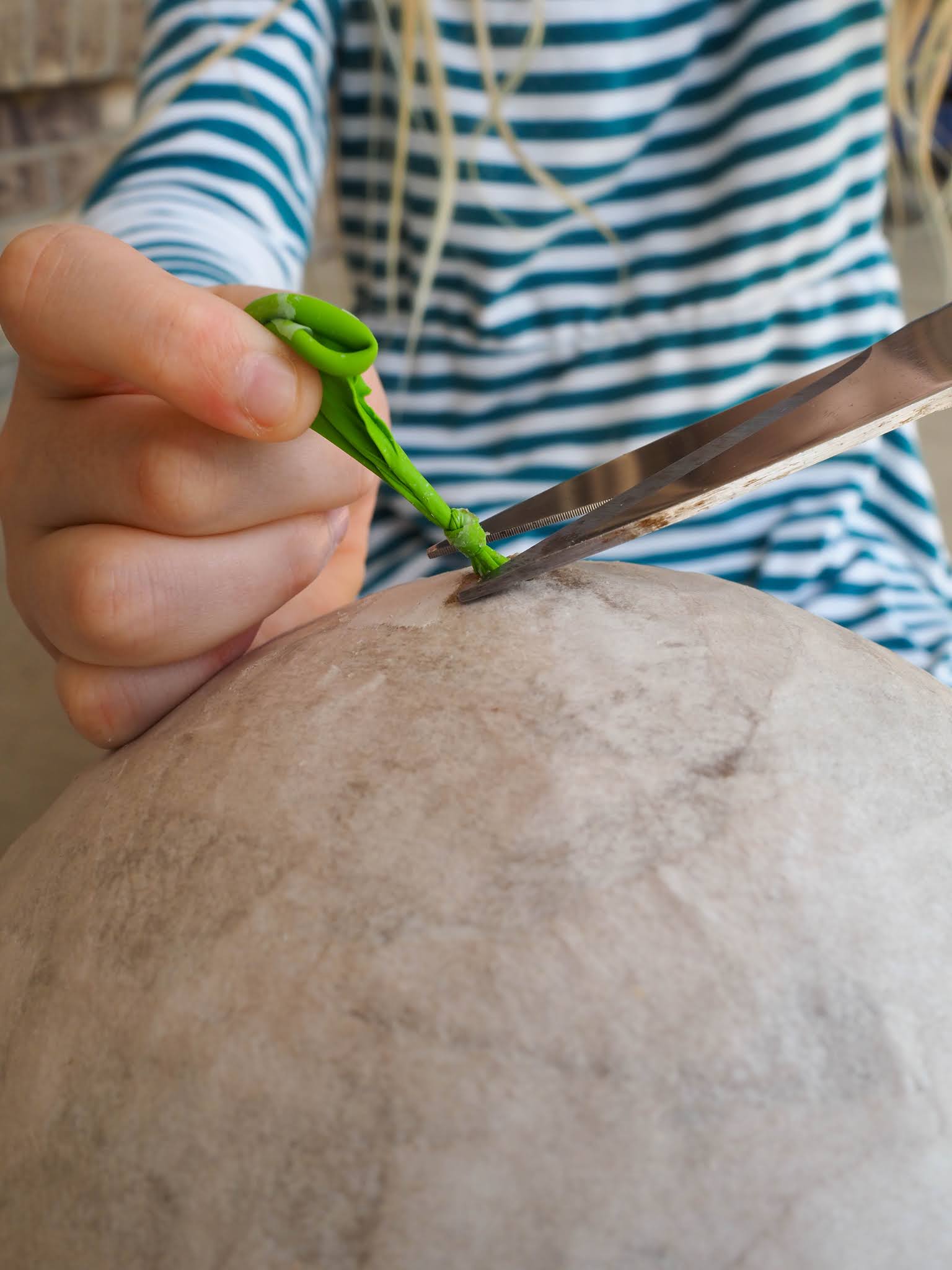 Little Hiccups: Beehive Piñata DIY