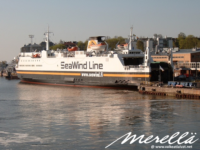 Merellä @ www.valkeatlaivat.net : Siljan Turun laivat / SeaWind Line ...
