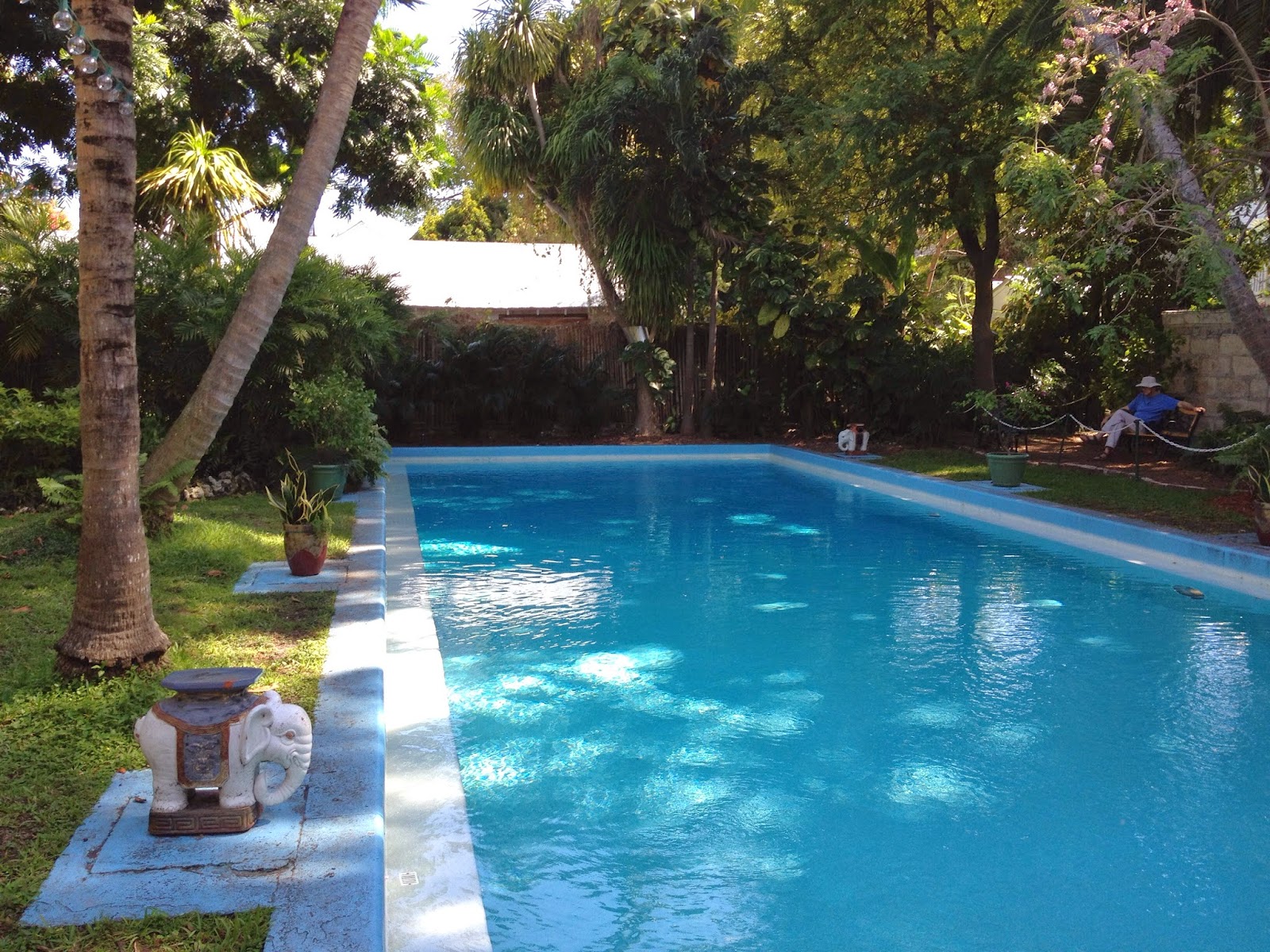 4 Women Who Love 2 Travel: Tropical Paradise - Key West, FL