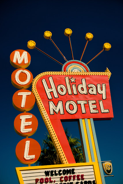 Stefanie Poteet Photography: Motel Monday - Made for Each Other