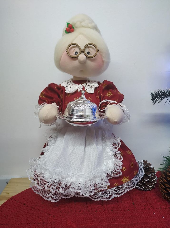 Boneca Mamãe Noel Em Feltro Diy Com Molde Para Imprimir Artesanato De Tecido Decoração De