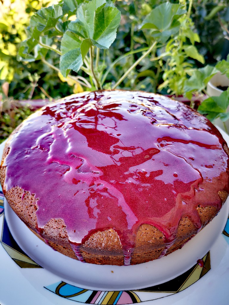 Mariplateau: Κέικ Λεμονιού με παπαρουνόσπορο και κόκκινο γλάσο /Lemon ...