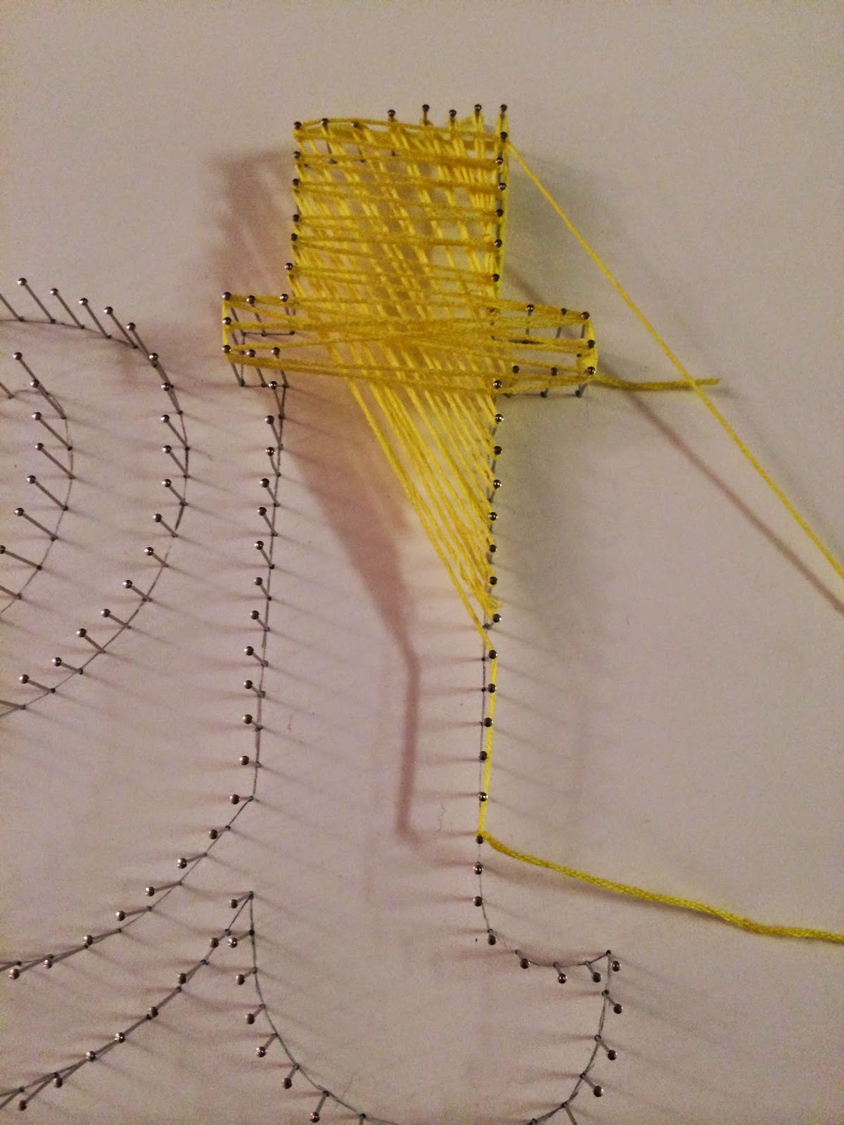 Rachel Rising Designs: { DYI String Art }
