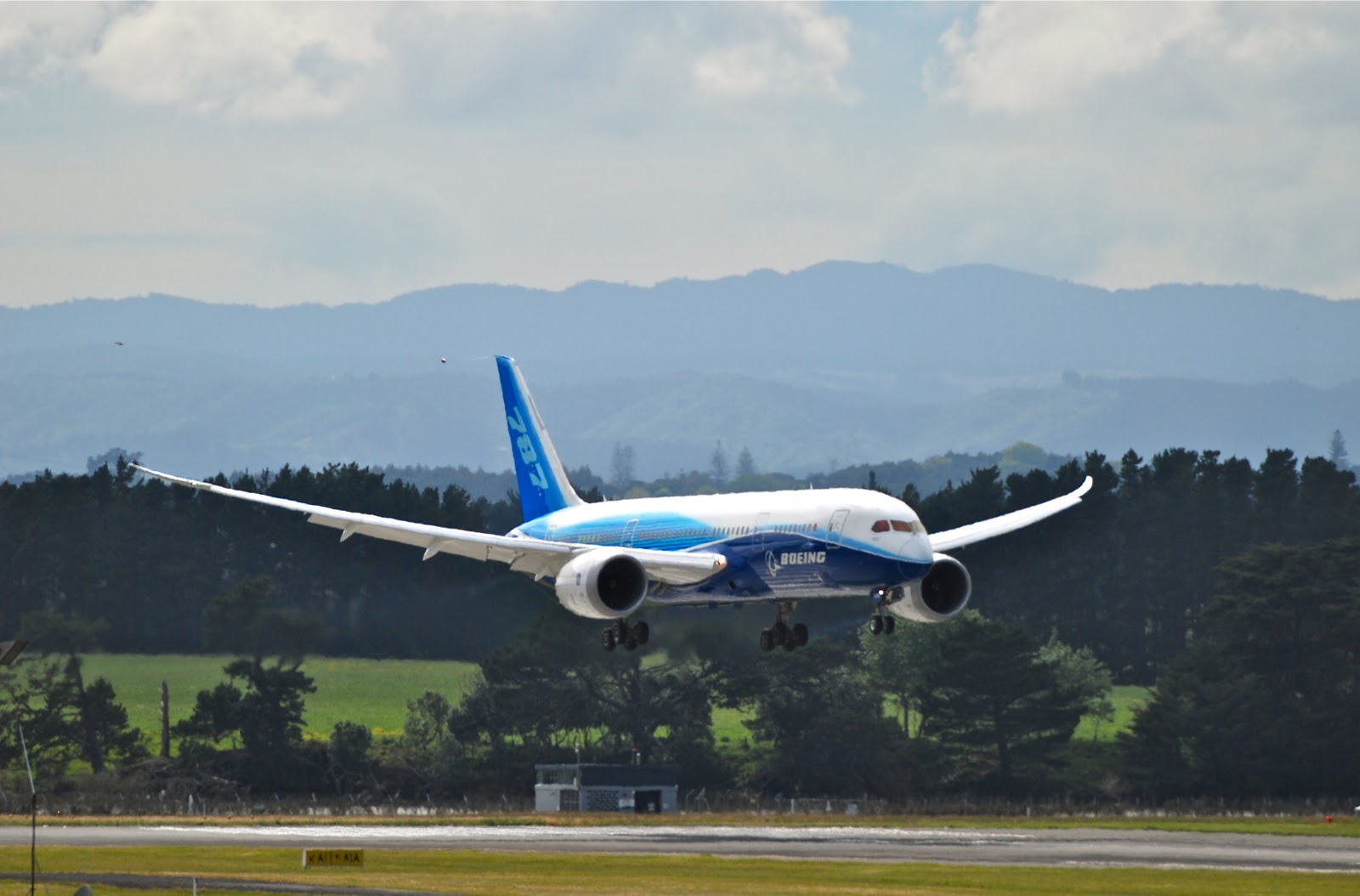 Aviationshotz: Boeing 787-800 Dreamliner Visits New Zealand