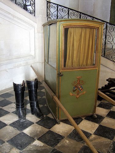 Eye For Design: Sedan Chairs........A Beautiful Way To Travel