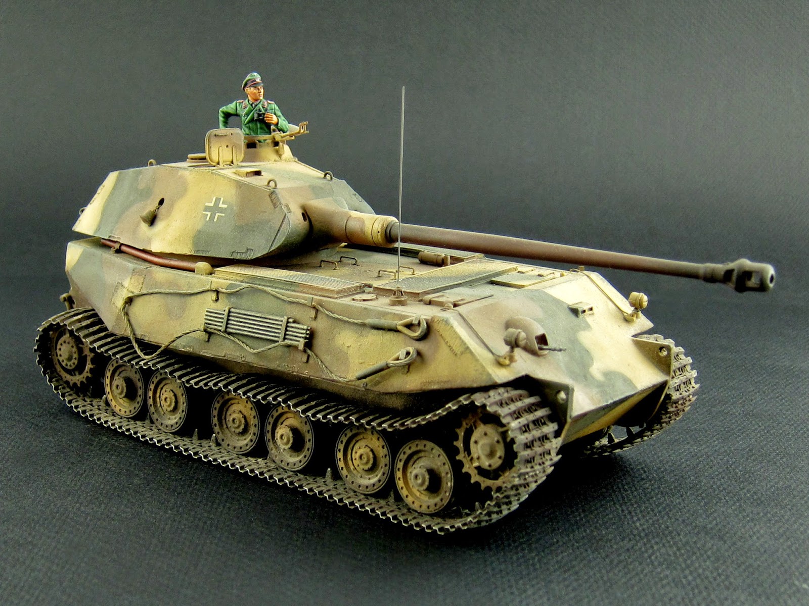 Victorious Secret's Modeling Blog: 1/35 Krupp VK4502(P)