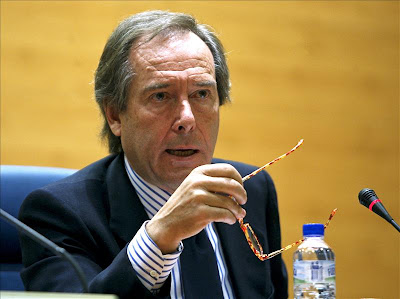 SALUD Y TERCERA: La última voluntad de Enrique Curiel