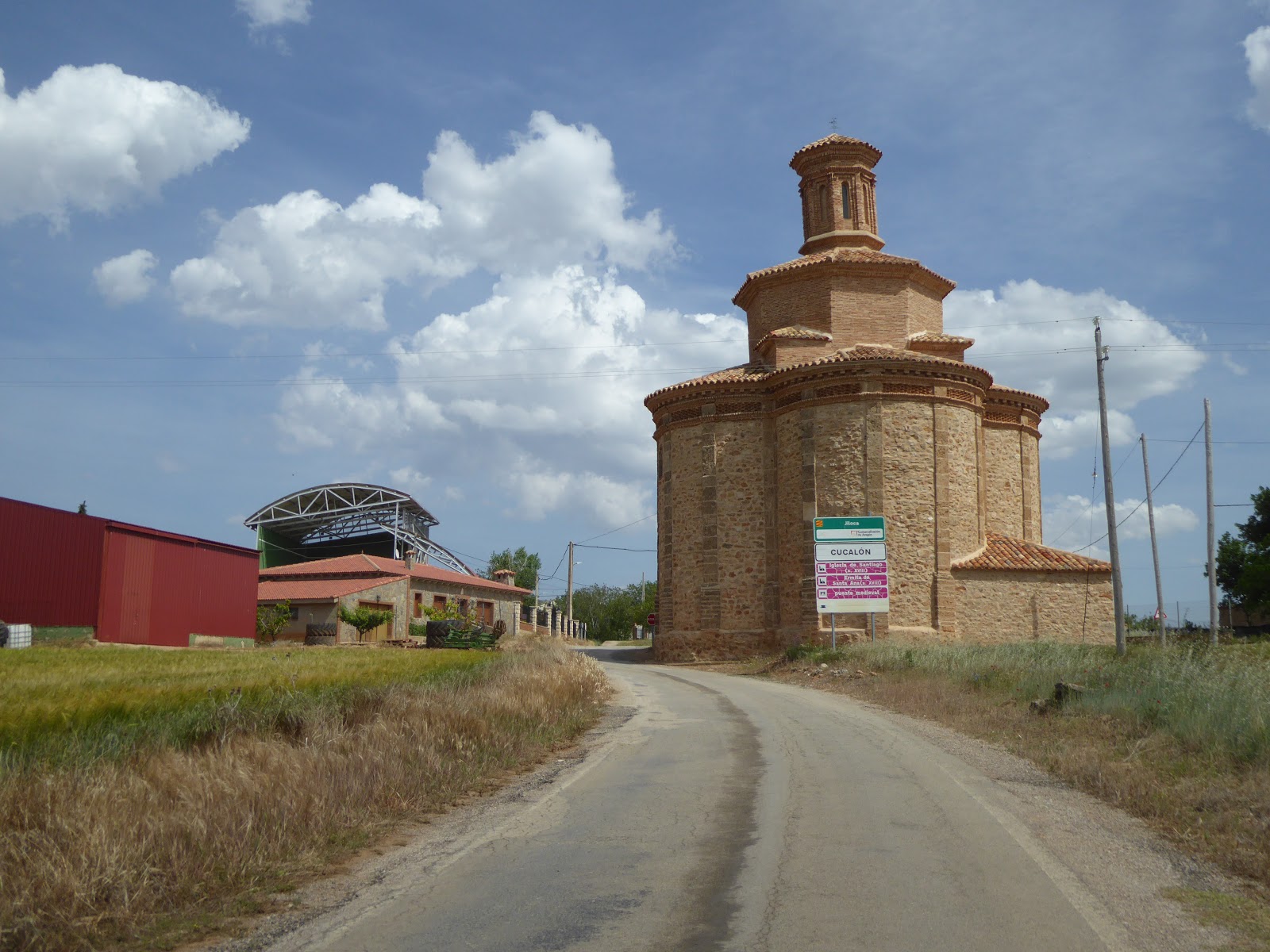 Hijo de la Tierra: Modorra, en lo alto de la Sierra de Cucalón