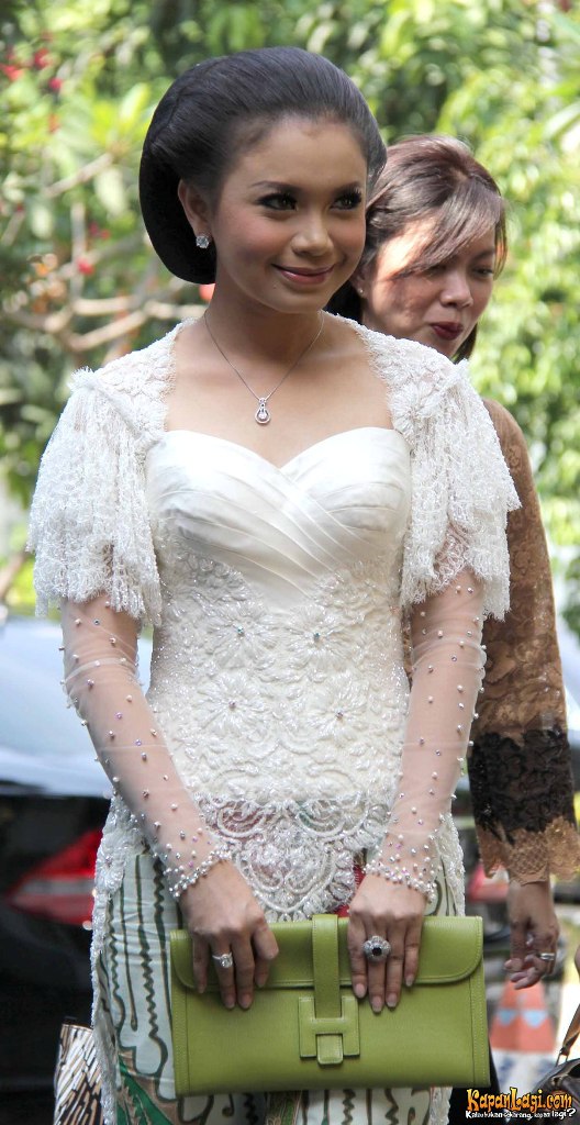 BIRKIN WATCHER: "Rossa" Roslaina Sri Handayani