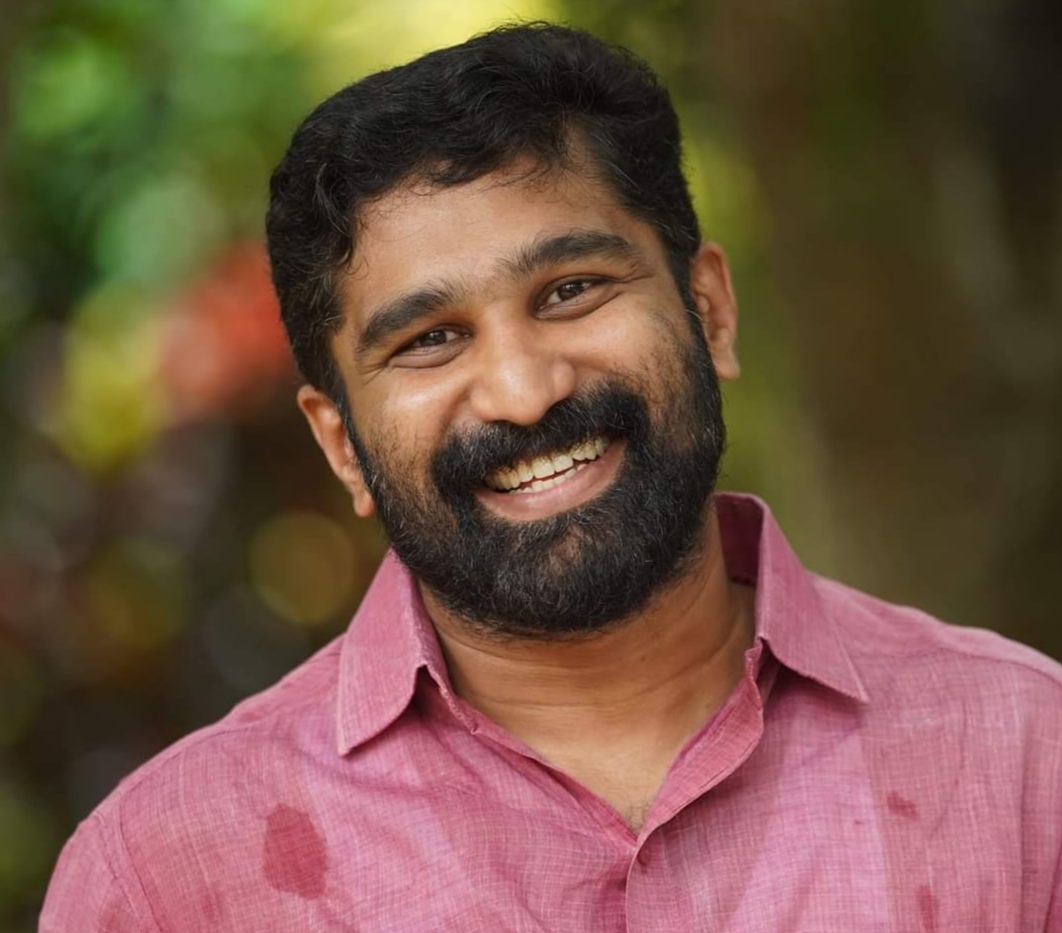 തൃത്താലയിൽ താൻ ബാക്കി വെച്ച പദ്ധതികളും പൊതു വിഷയങ്ങളും ചൂണ്ടി കാണിച്ചു ...