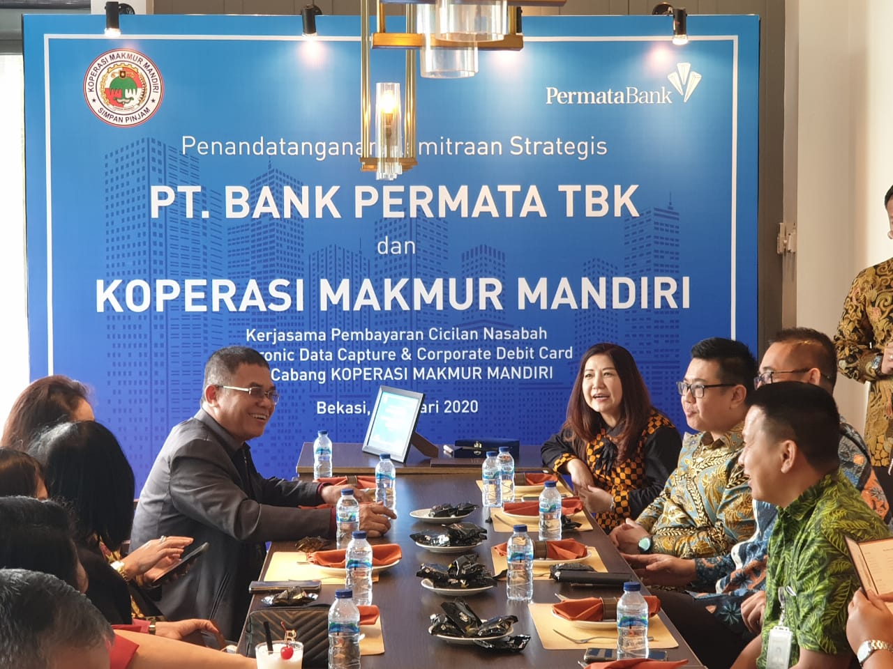 Gandeng Bank Permata, KMM Bertansformasi Ke Layanan Transaksi Digital