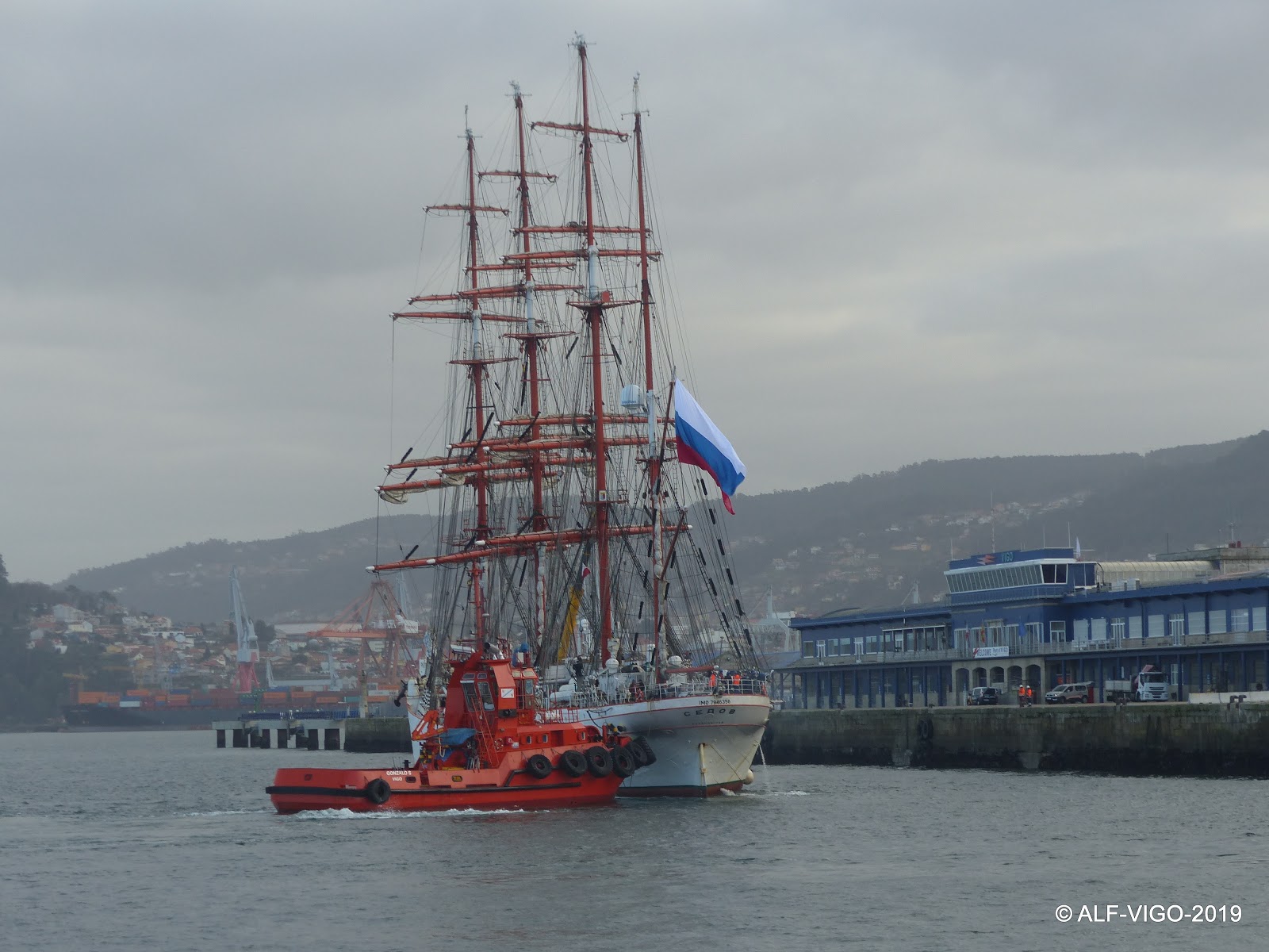 ALF Y SU MUNDO NAVAL: "STS SEDOV"