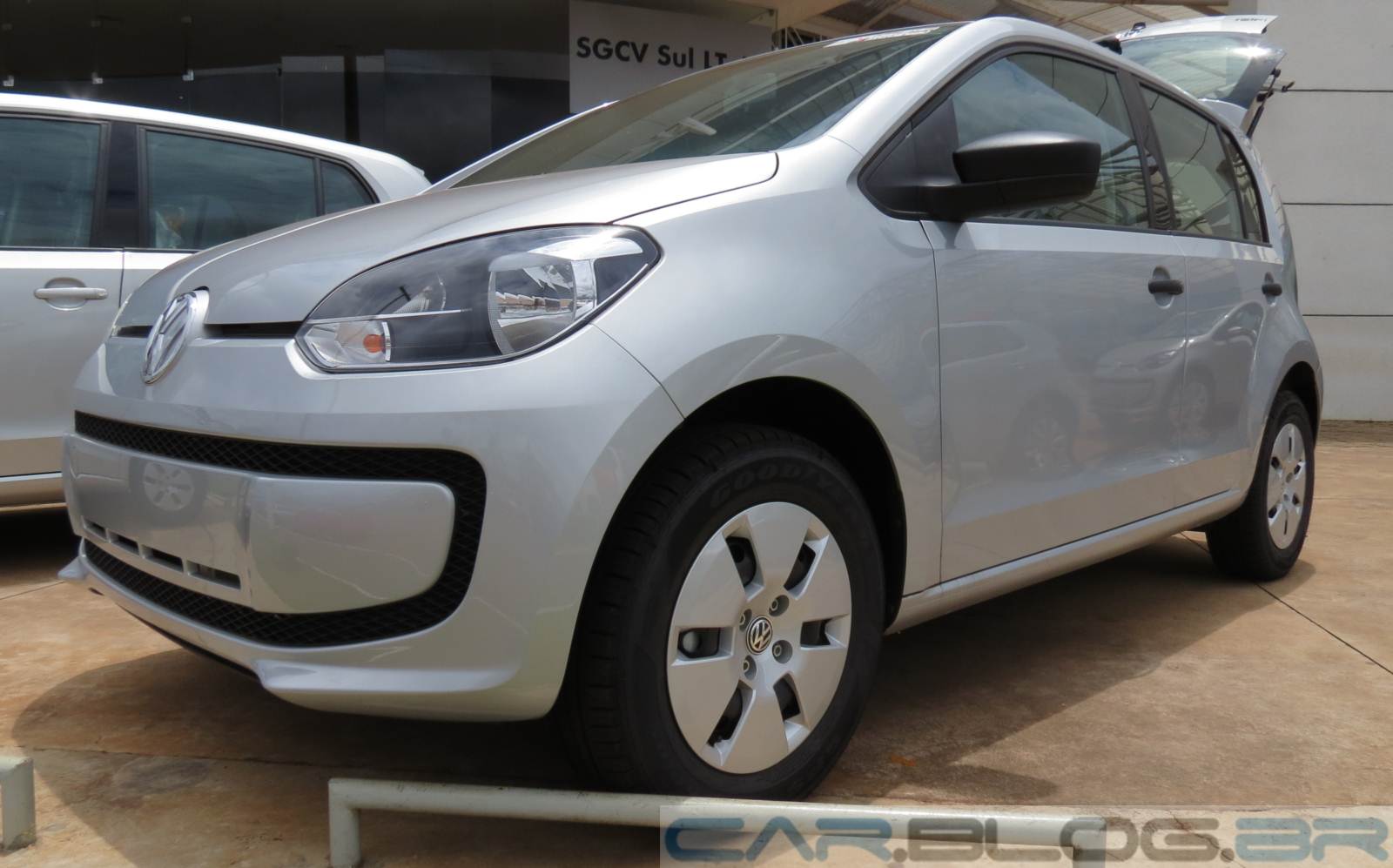 VW up! - Take up! completo - versão com bom custo benefício