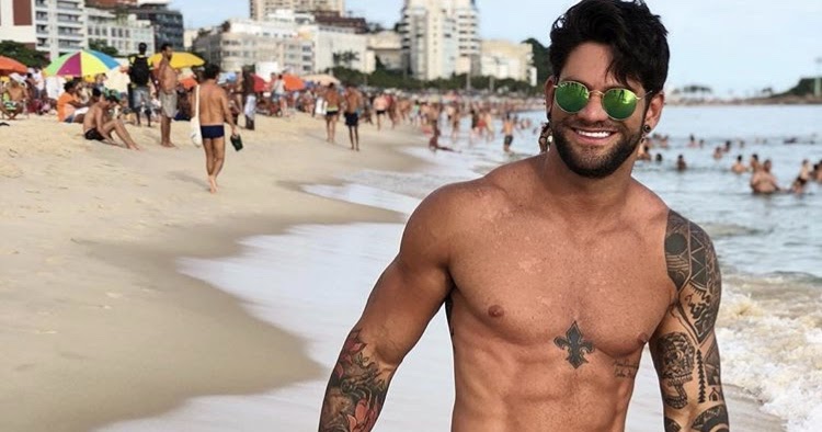 Speedo Musings: Wet Navy Blue