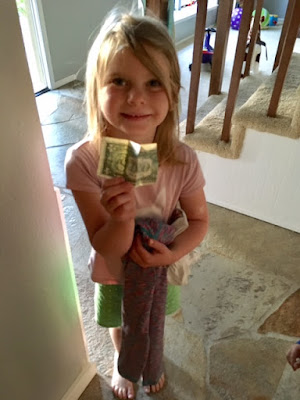 The Life of the Shrimpies: Sam and Ava.: Ava loses her first tooth