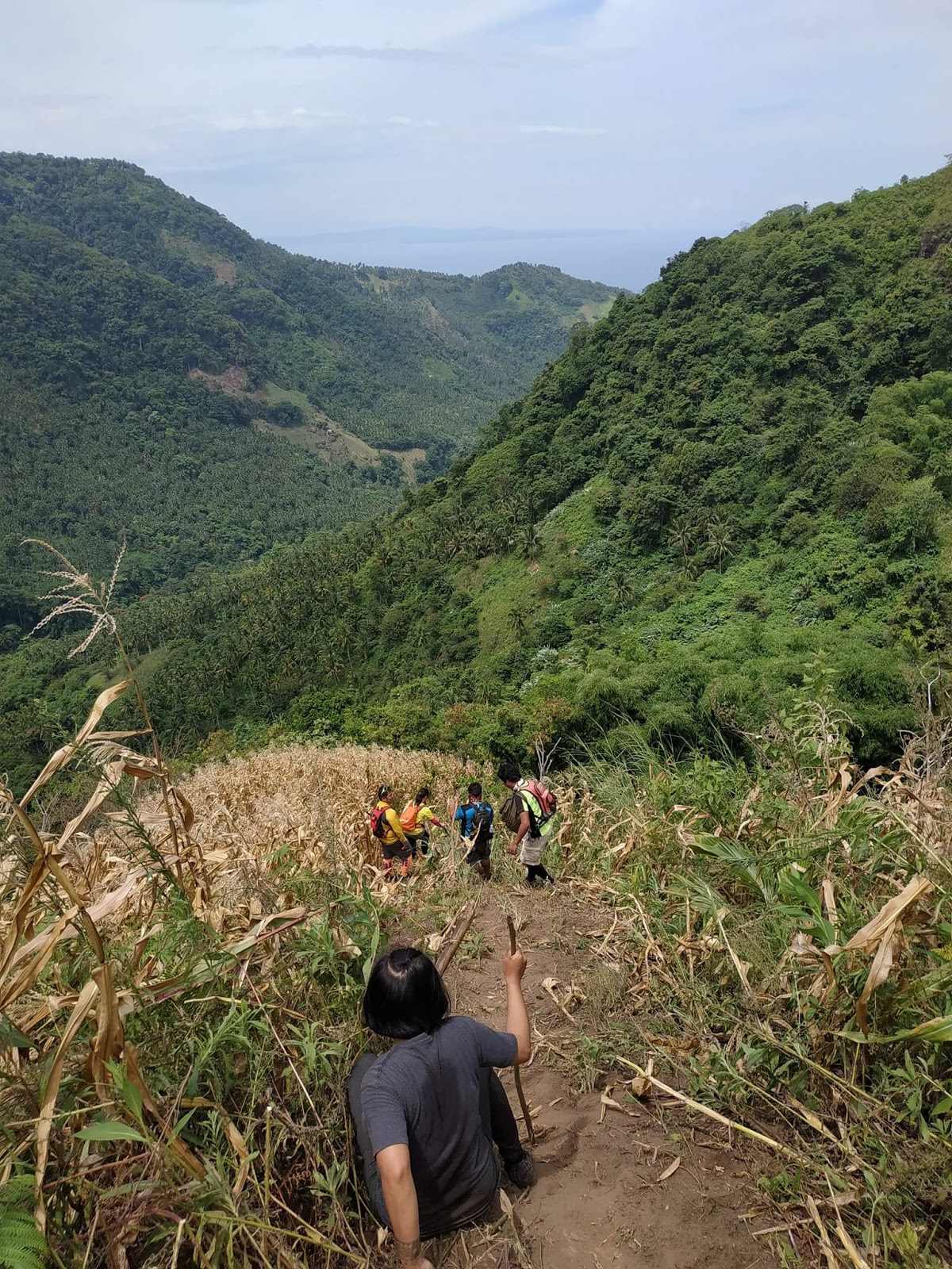 TravelBudDear: Mt. Loay, Sta. Cruz
