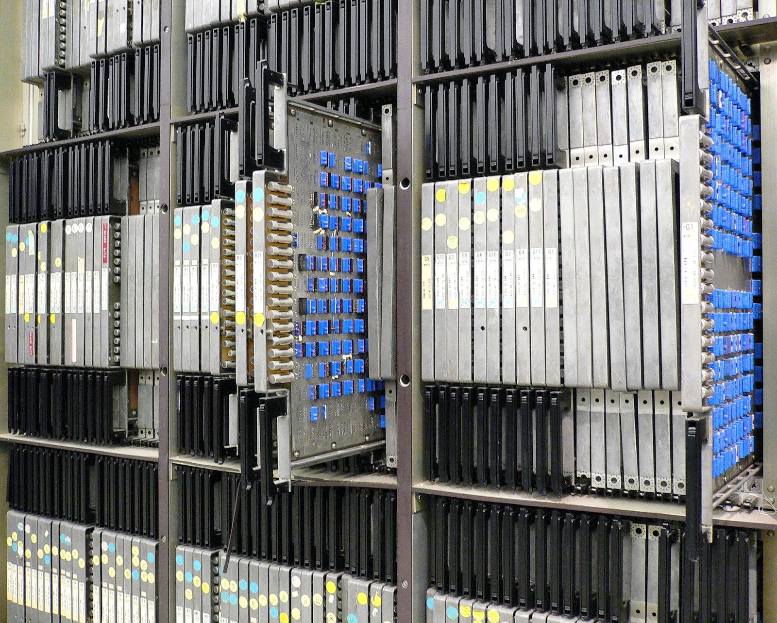 SylK's Playground: The First Musical Composition Created by a Computer ...