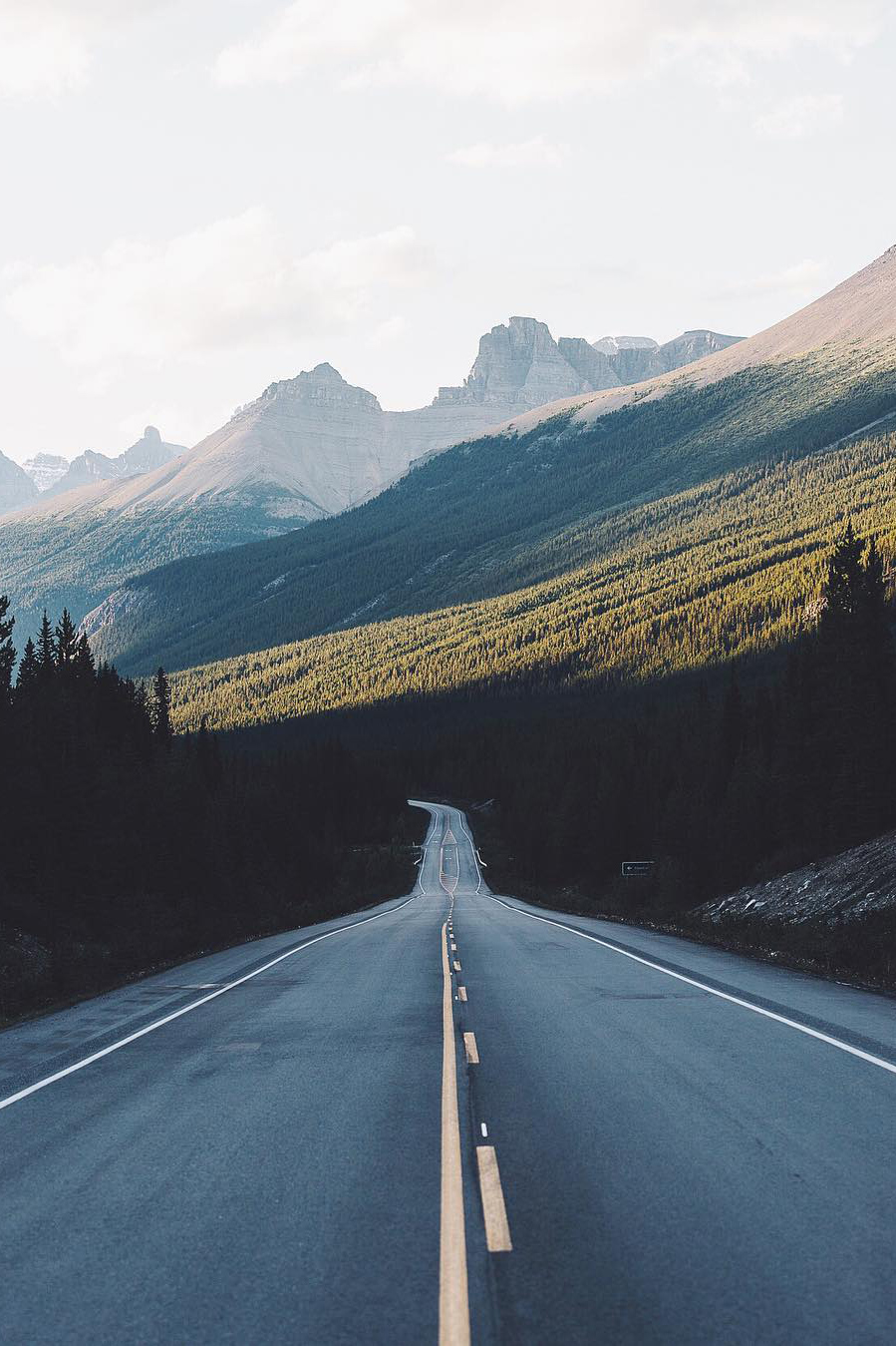 daily timewaster: Friday Open Road