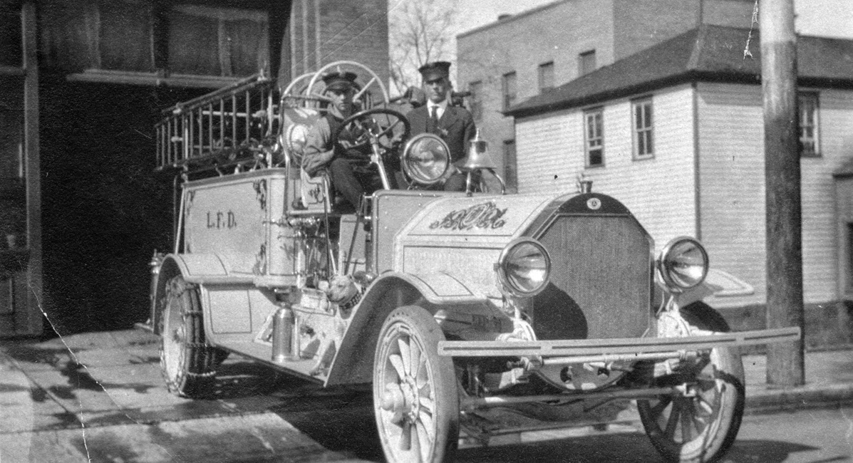 Terrance this is stupid stuff: Old Seagrave Fire Truck Photos