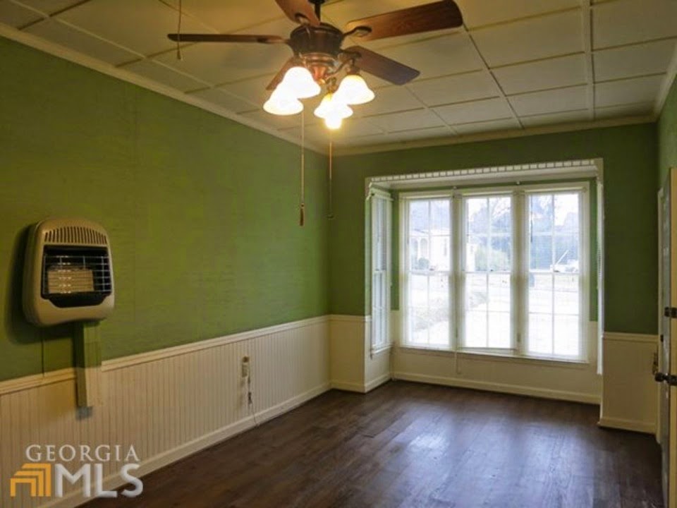 Pygmy Puffs and Heffalumps: Introducing... the Redneck Victorian!