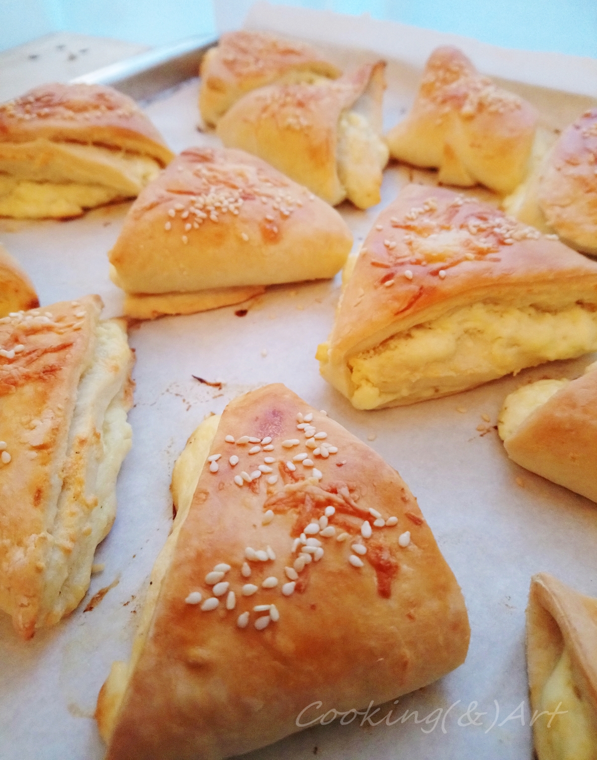 Τρίγωνα με φέτα & χειροποίητη ζύμη / Cheesy triangles with homemade ...
