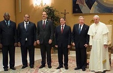 Baracutey Cubano: ¿Qué hace Alejandro Castro Espín?. Juan Juan Almeida ...