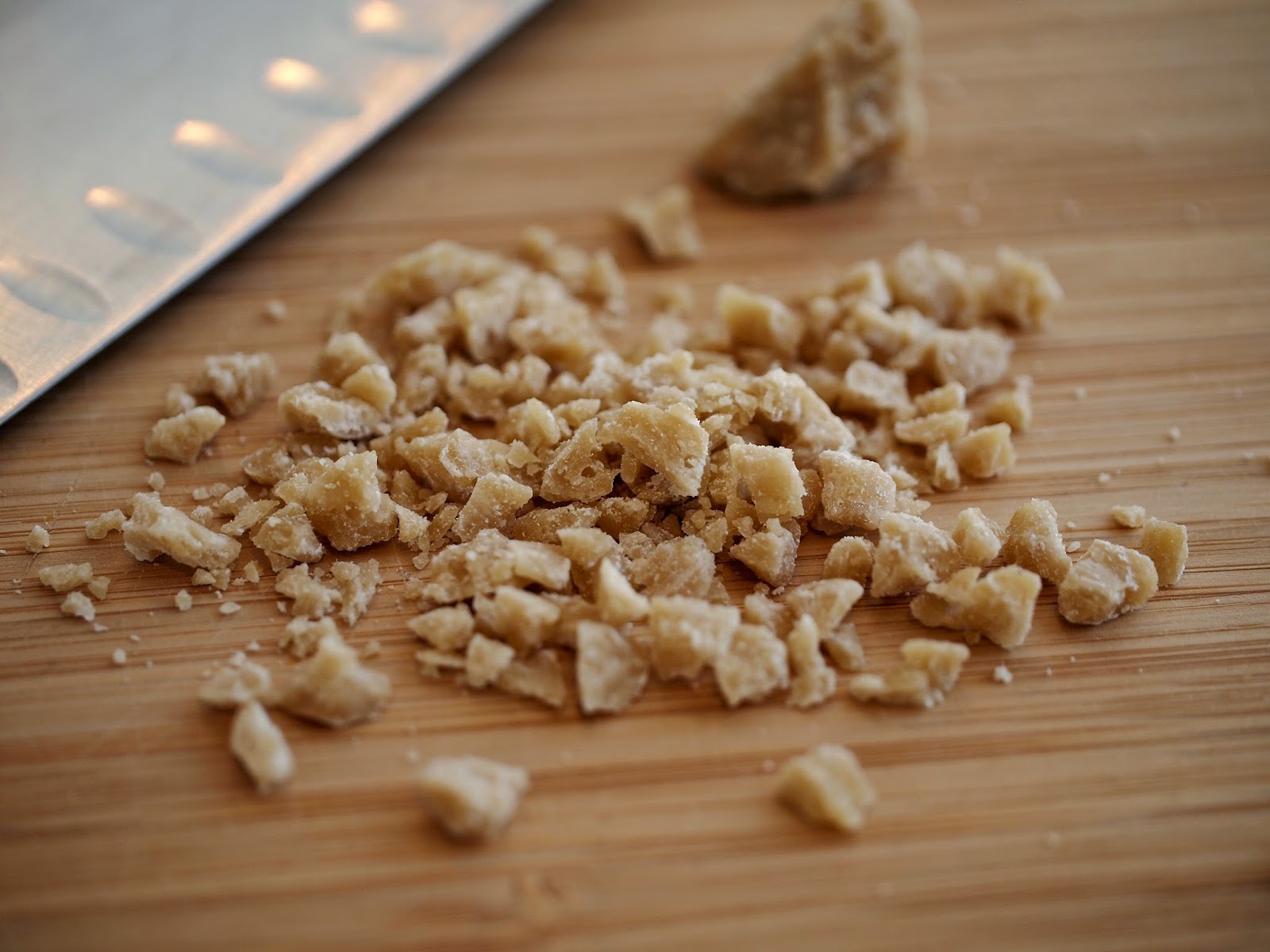 MAPLE CRUNCH BRIOCHE BUNS