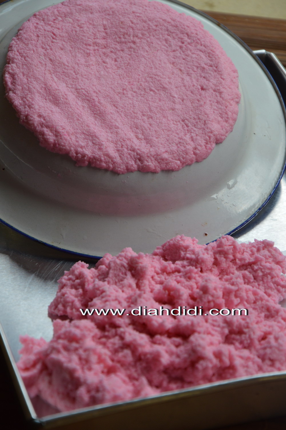 Diah Didi's Kitchen: Kue Tradisional yang Unik dari Daerah Banyumas ...